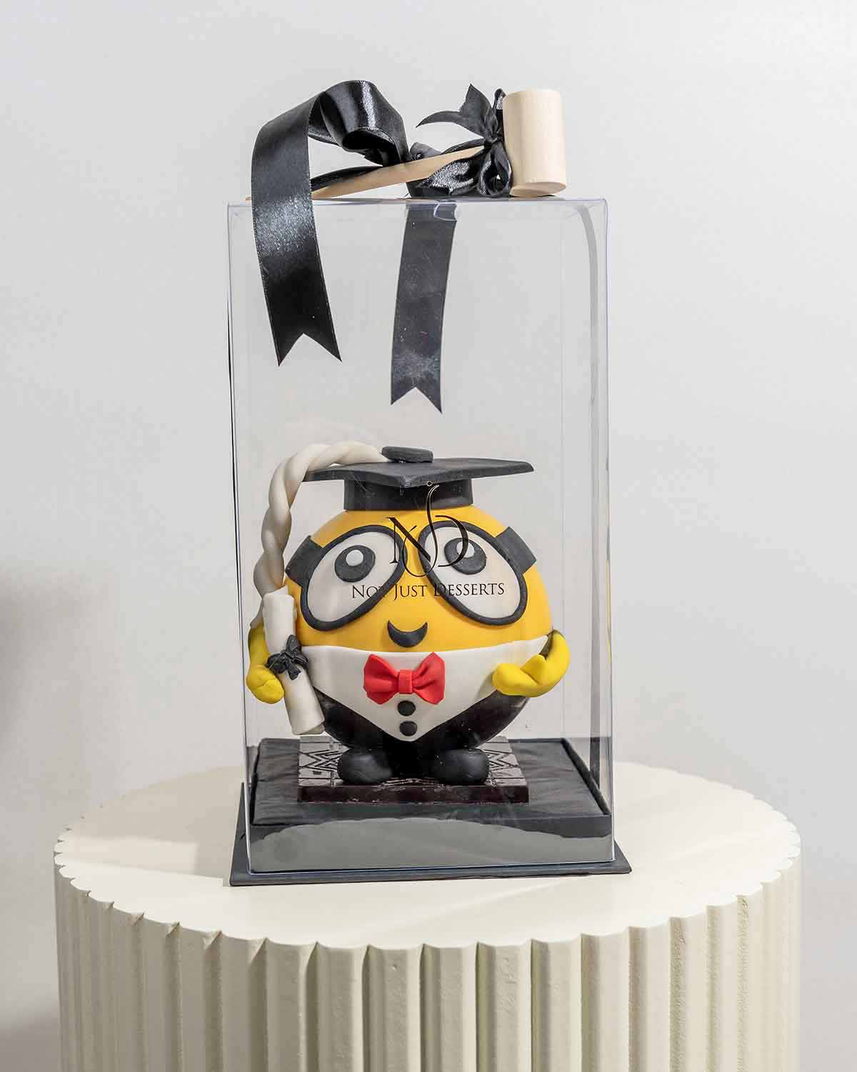 Graduation Theme Minion